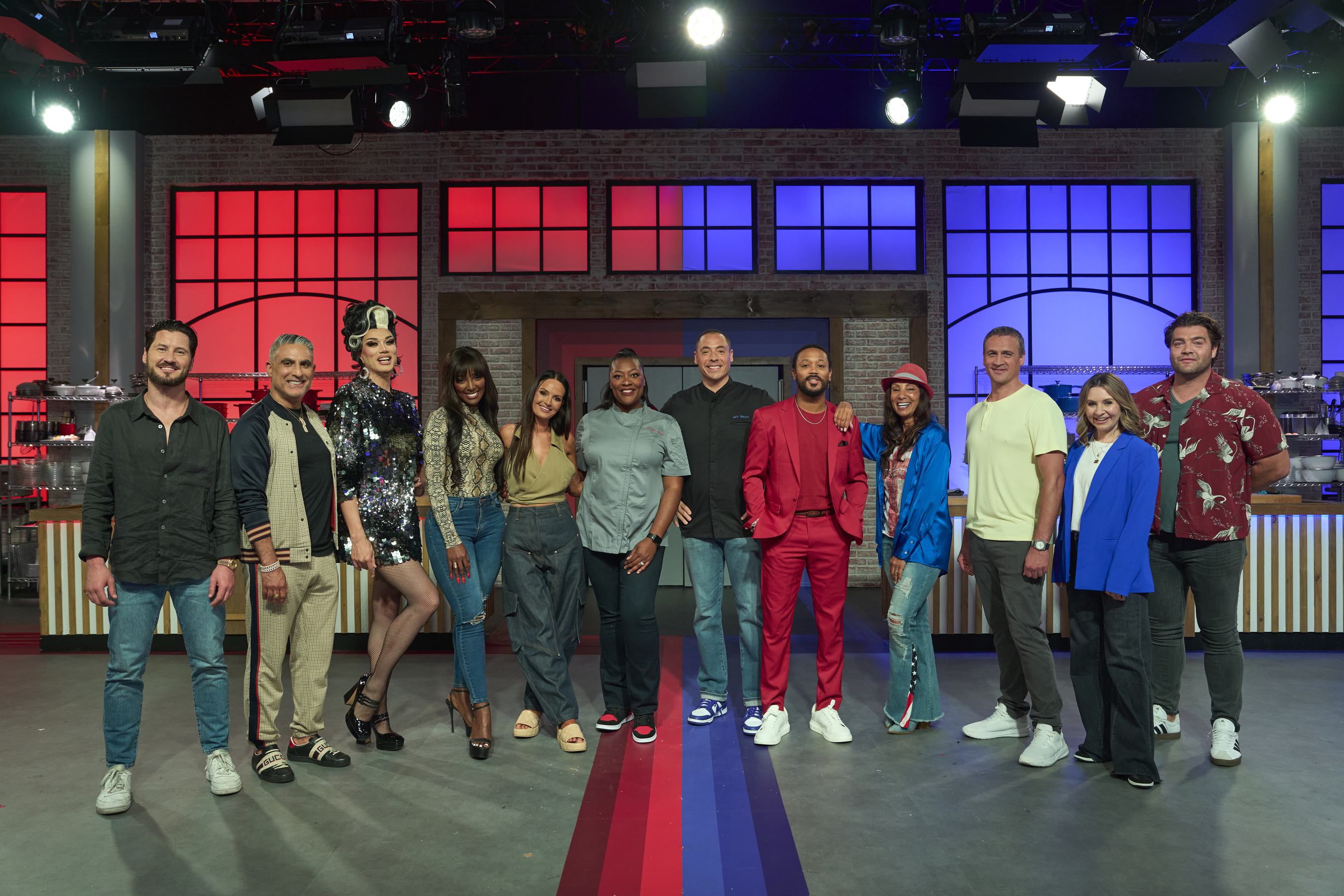 Star-Studded Cast of Cooking Disasters Take on Culinary Boot Camp in ...